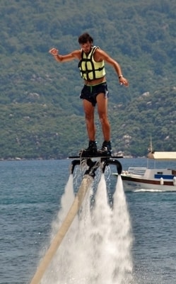 12 Extreme Outdoor Sports That Will Test Your Limits