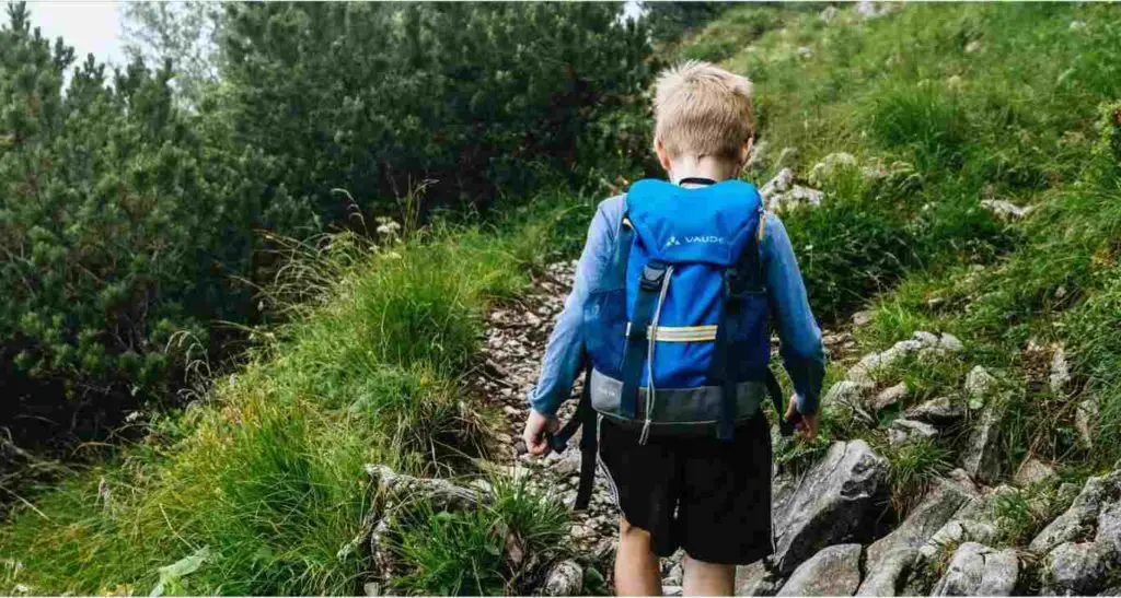 How to Make Backpacking With Kids a Breeze: 19 Tips For Parents